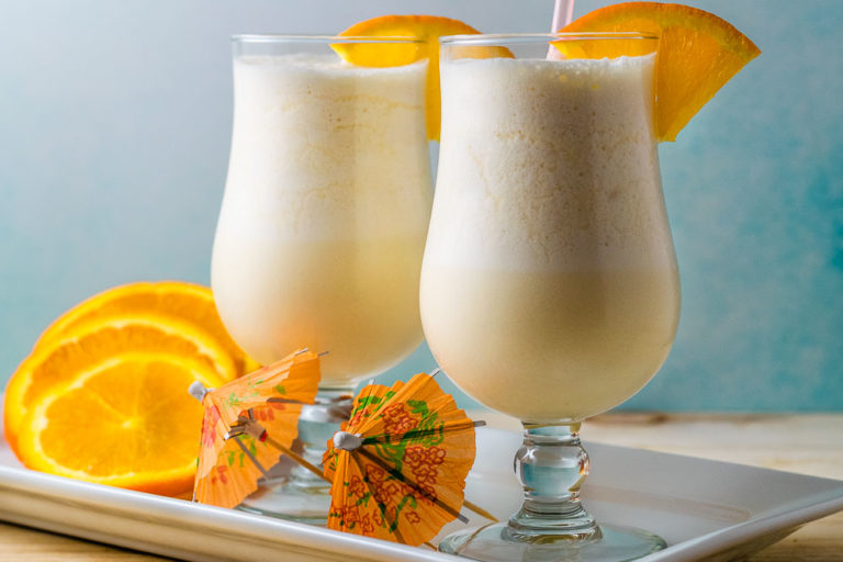 Orange Juice Slush (Just 5 Ingredients, 5 Minutes, and 4 steps!)